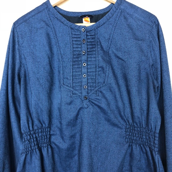 Lucy | Tops | Lucy Activewear Pinstripe Long Sleeve Top Xl | Poshmark